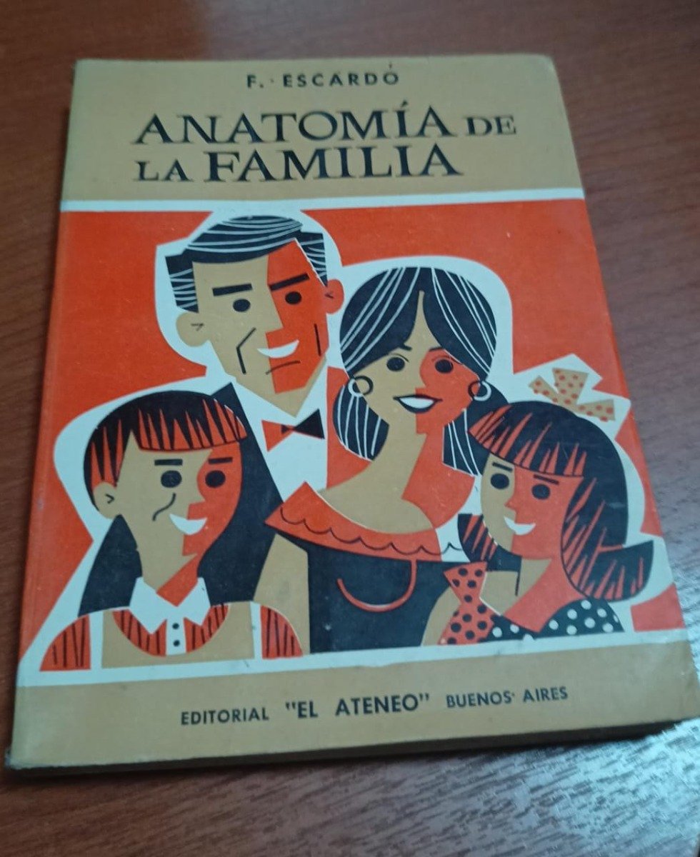 Anatomía De La Familia – F. Escardó – Navebooks